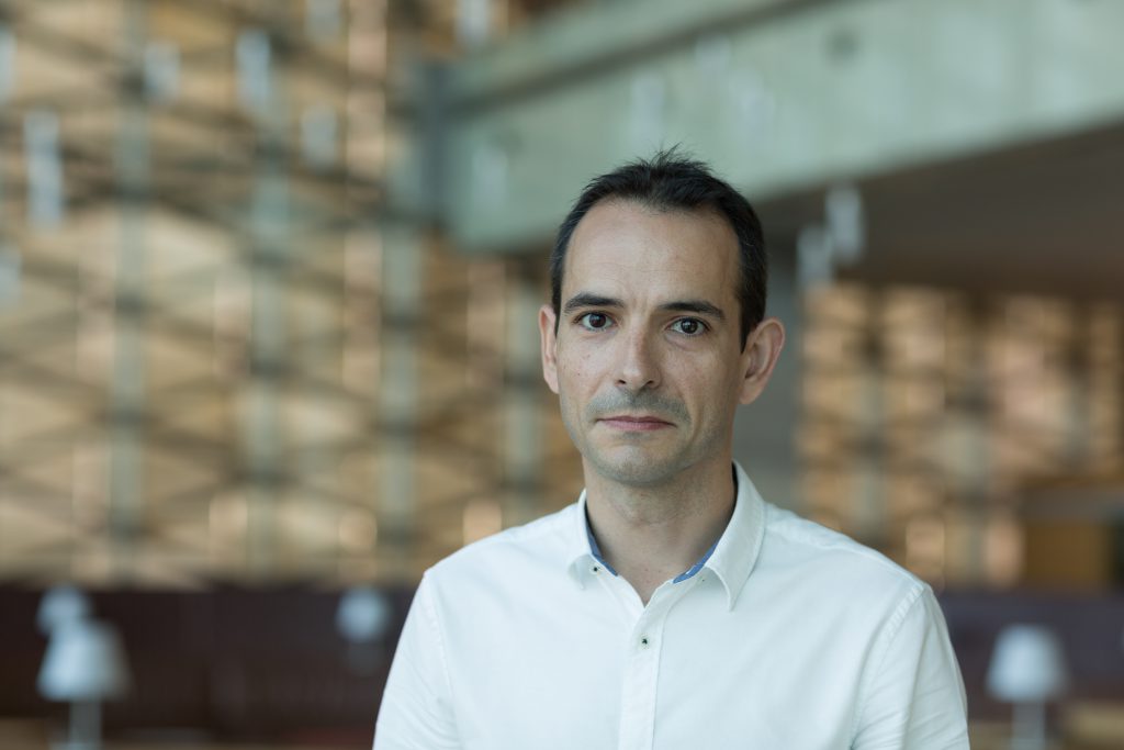 Prof. Jorge Gascon (King Abdullah University of Science and Technology ...